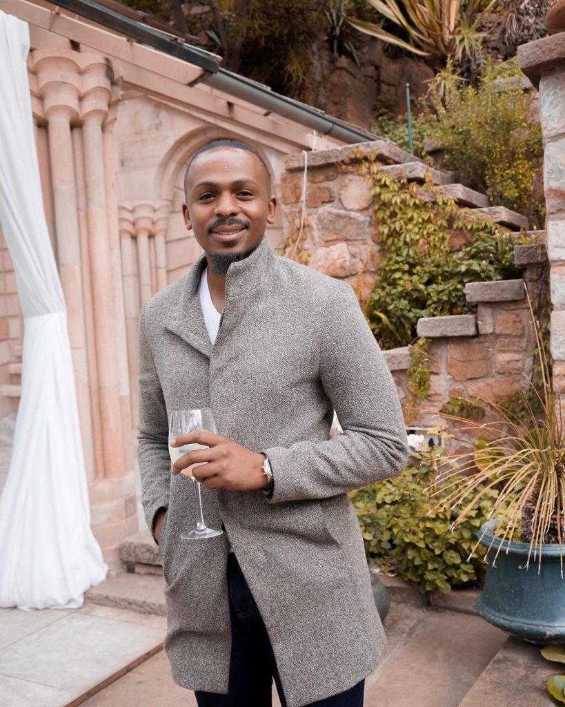 Sizwe Khumbuza Biography: Age, Net worth, Twin brother, Fashion, Uzalo
